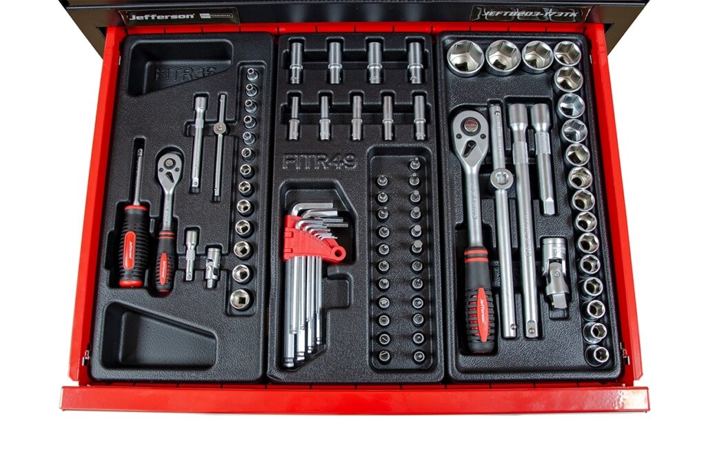 7 + 3 Drawer Professional Tool Chest with 173 Tools from Dermot Casey ...